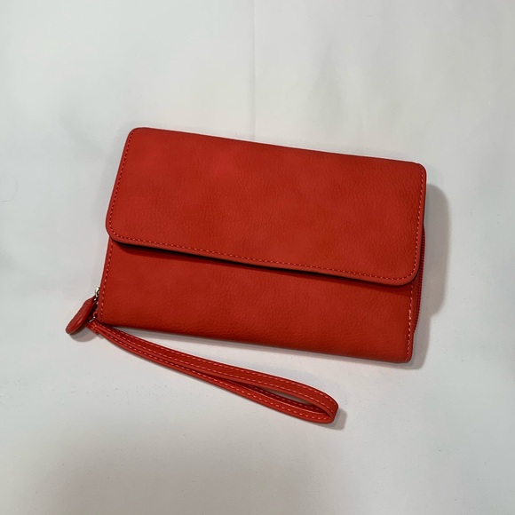 mundi | Bags | Nwot Mundi Big Fat Rfid Blocking Checkbook Wallet | Poshmark
